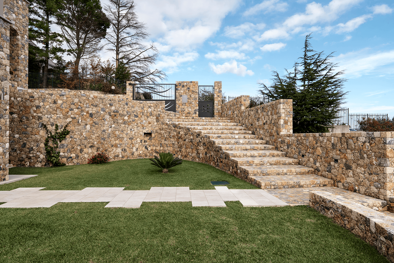 The Power of Retaining Walls in Landscape Design – Prime Concrete